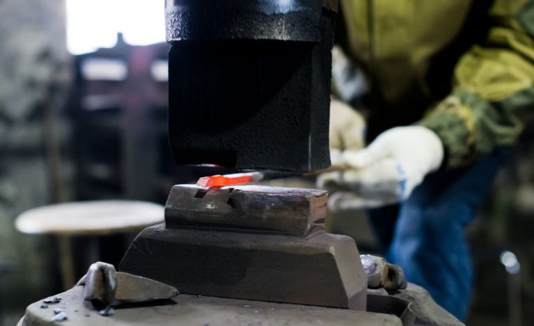 Advantages Of Forging: Super Guide & Helpful Review